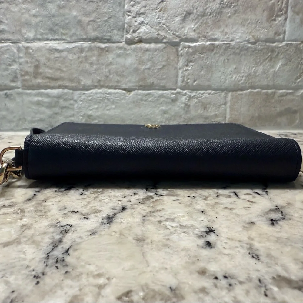 Tory Burch | Bags | Tory Burch Euc Navy Blue Wristlet Wgold Hardware ...